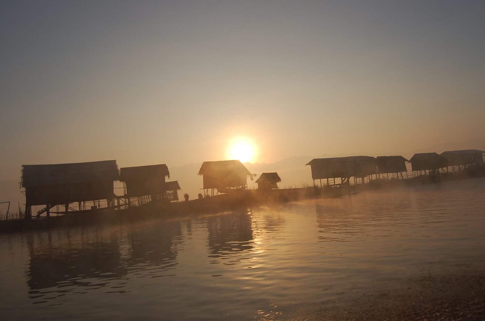 Inle Lake – About Myanmar